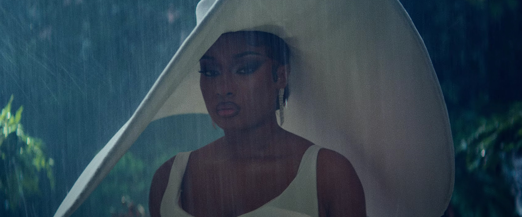 Megan Thee Stallion - Ungrateful. Новый клип при поддержке Key Glock ...